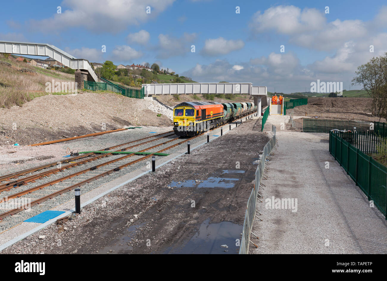 Freightliner class 66 locomotive at the extended Buxton up reception ...