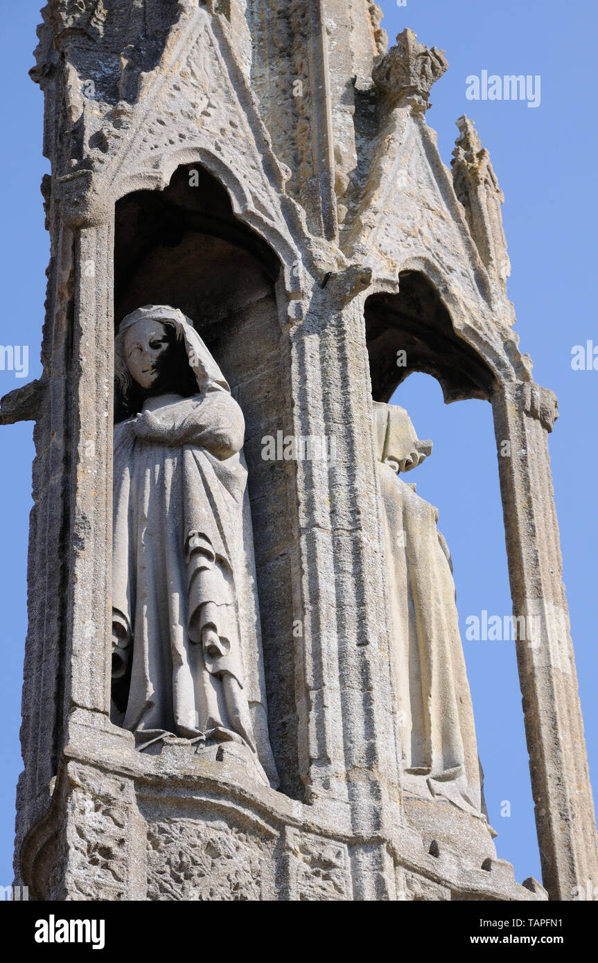 Eleanor Cross, Geddington. Northamptonshire, stands at the centre of ...