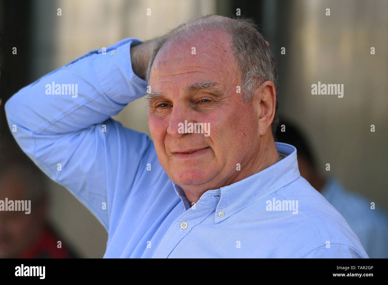 Amateur club cut hi-res stock photography and images - Alamy