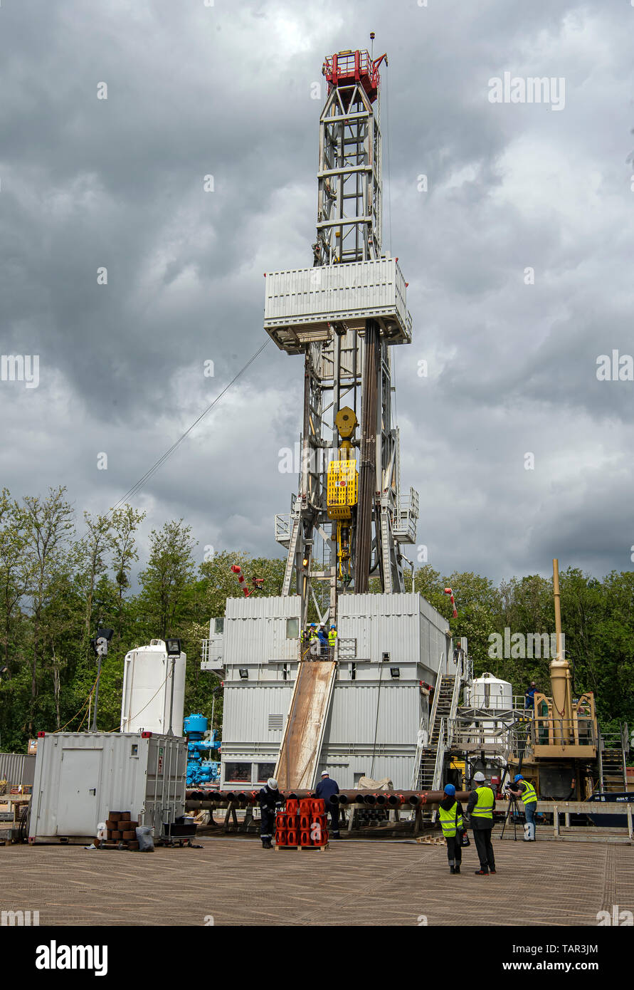 Petroleum based hi-res stock photography and images - Alamy