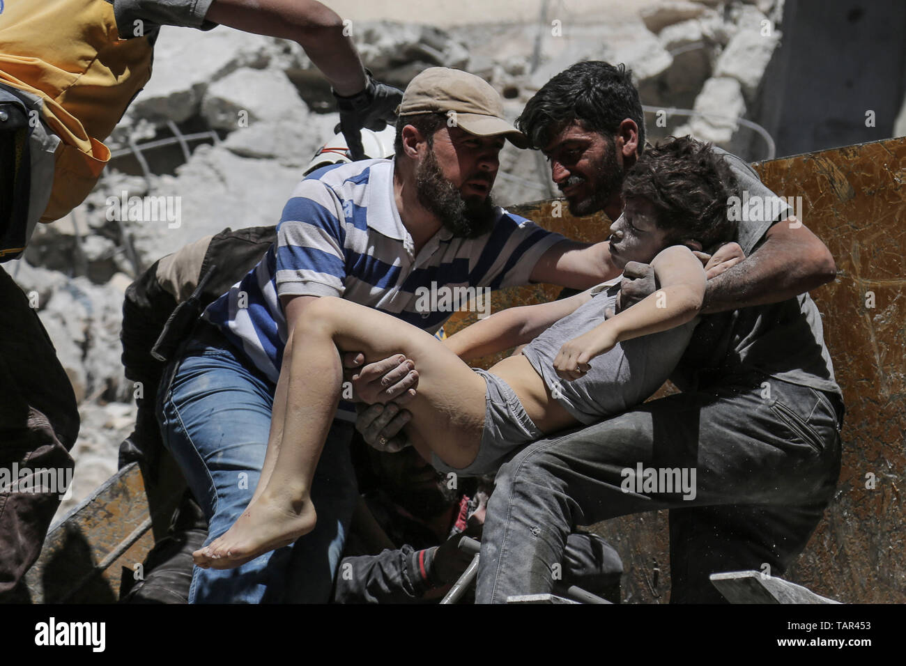 Ariha, Syria. 27th May, 2019. Members of the Syrian Civil Defense ...