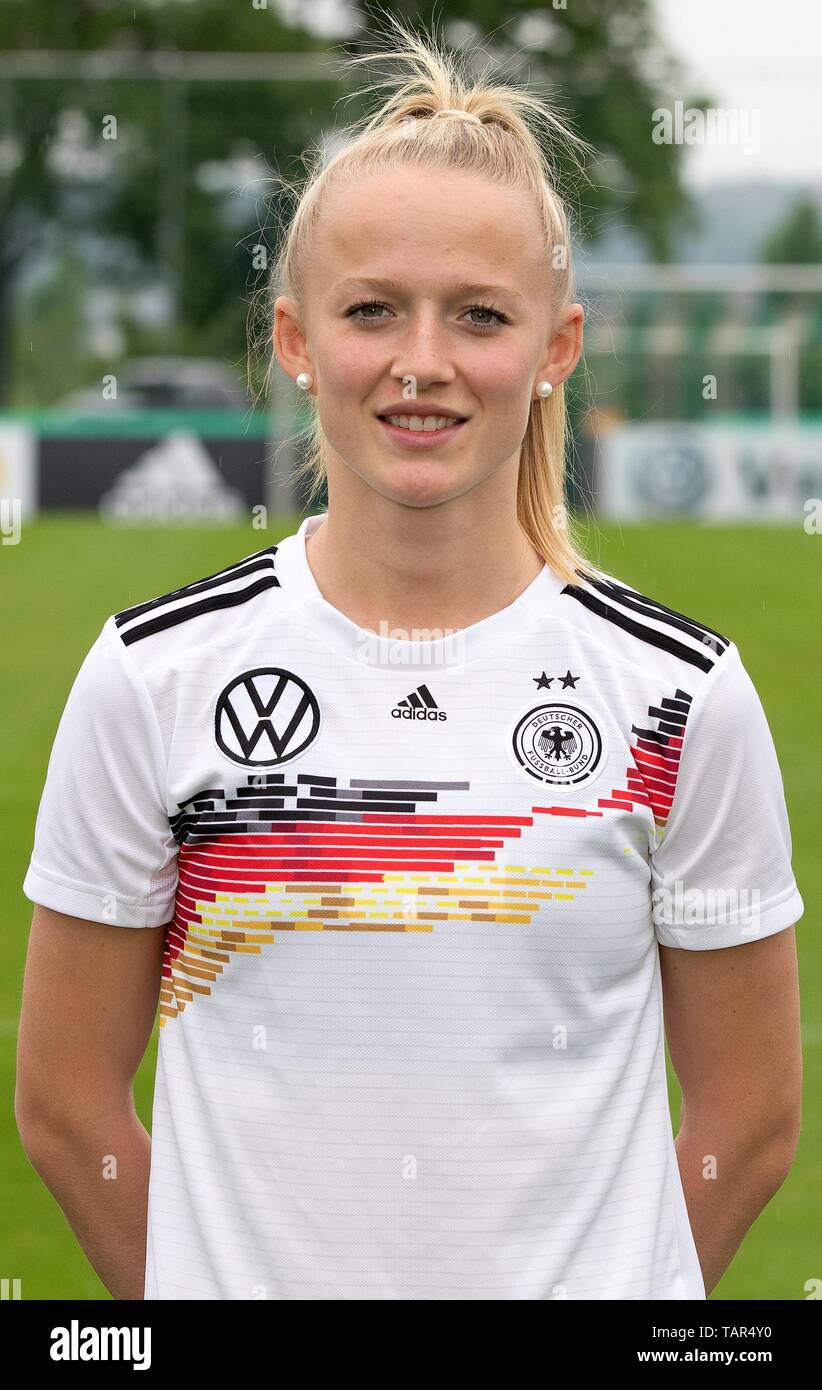 National football lea hi-res stock photography and images - Alamy