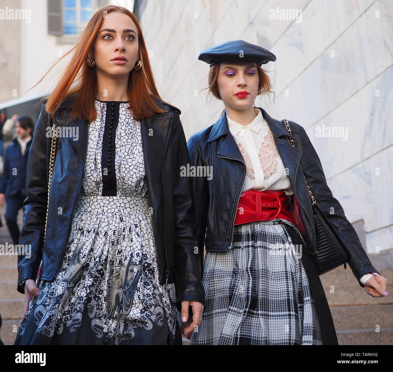 MILAN, Italy: 22 February 2019: Fashion bloggers street style outfits ...