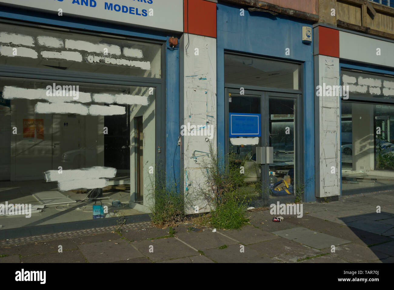 Run down tower blocks High Resolution Stock Photography and Images - Alamy