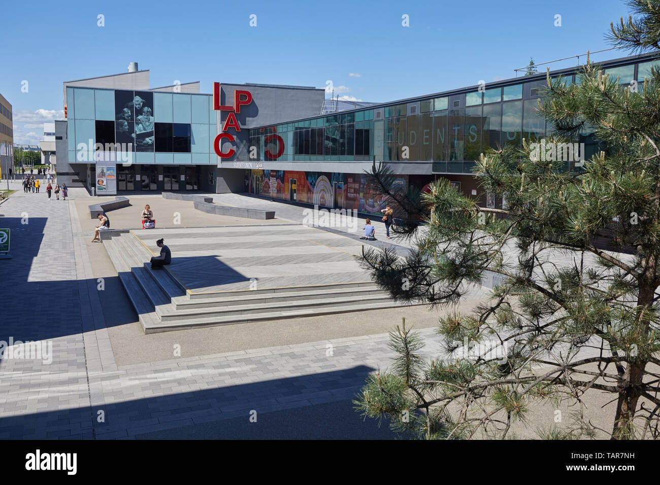 Lincoln theatre architecture hi-res stock photography and images - Alamy