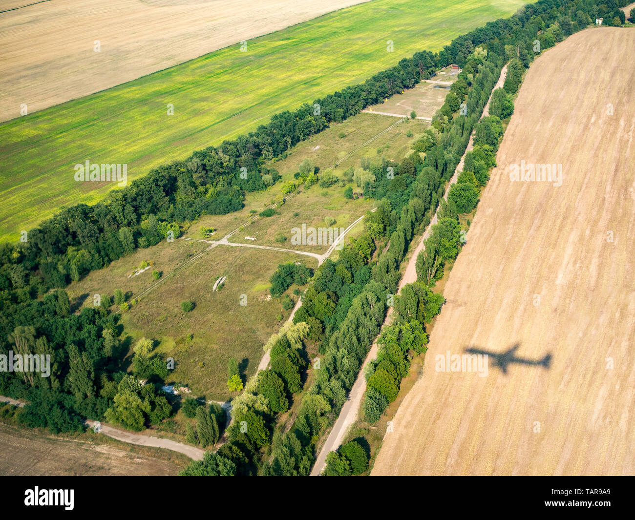 Farming lands hi-res stock photography and images - Alamy