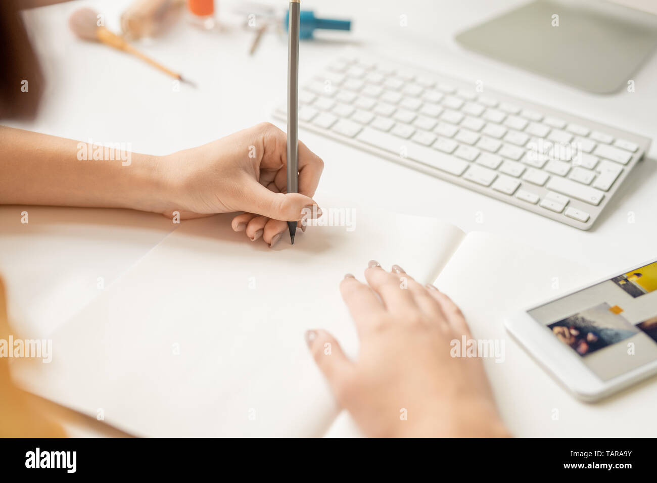 Pencil prepare hi-res stock photography and images - Alamy