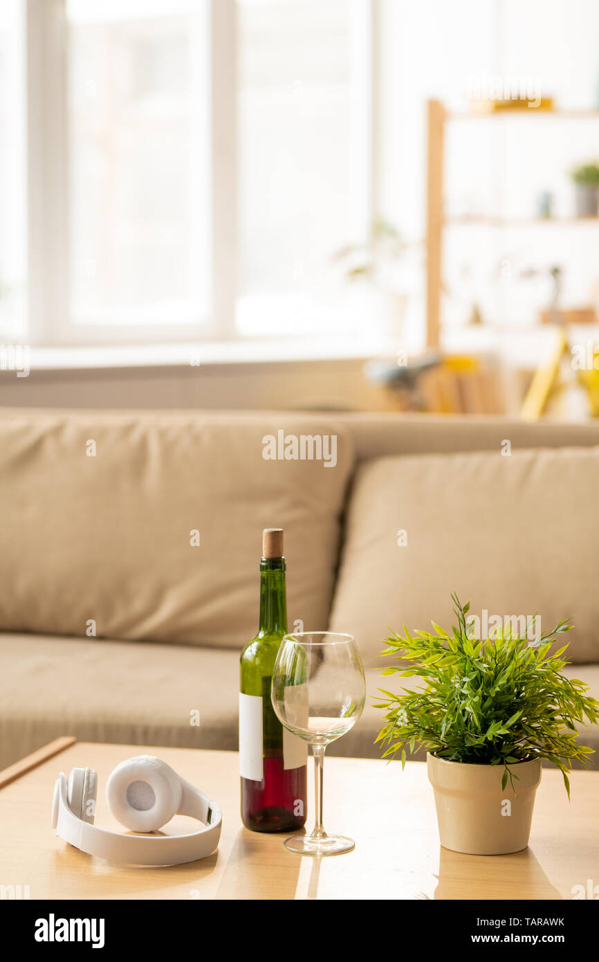 Objects on table Stock Photo - Alamy