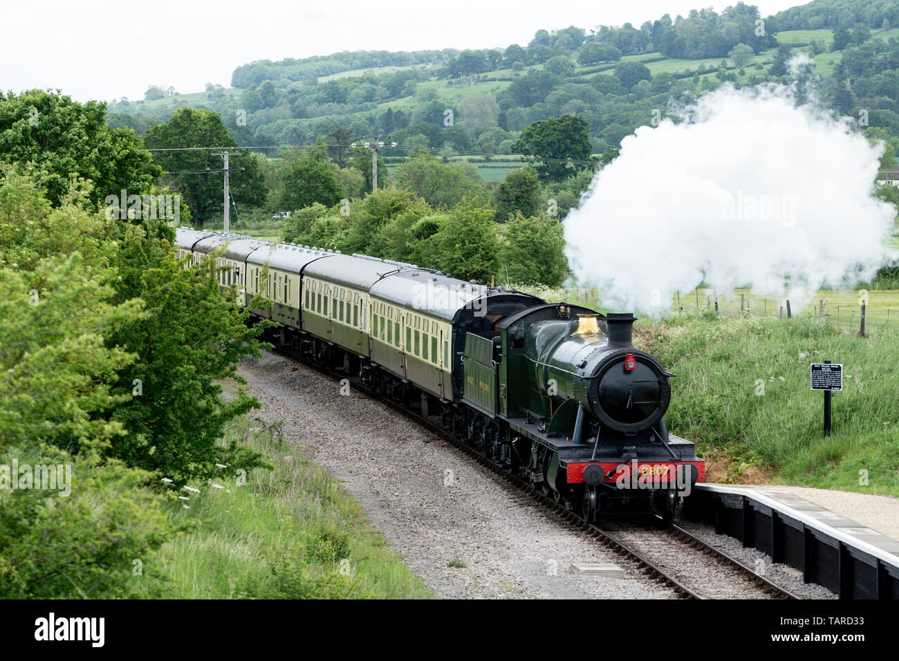 Gloucestershire warwickshire railway hi-res stock photography and ...