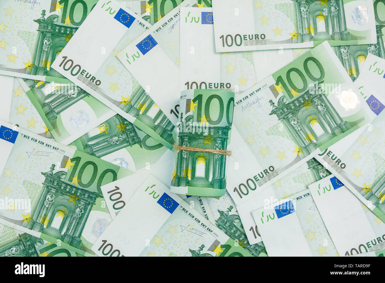 100 billion banknote hi-res stock photography and images - Alamy