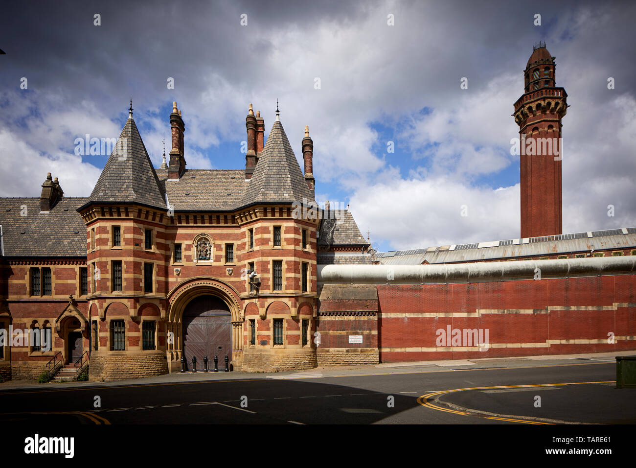 Hm prison exterior hi-res stock photography and images - Alamy