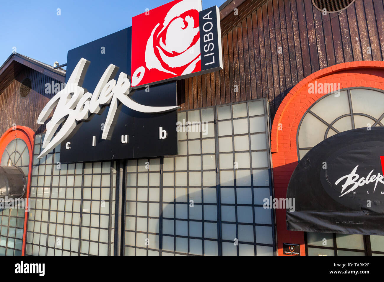 Facade of a nightclub hi-res stock photography and images - Alamy