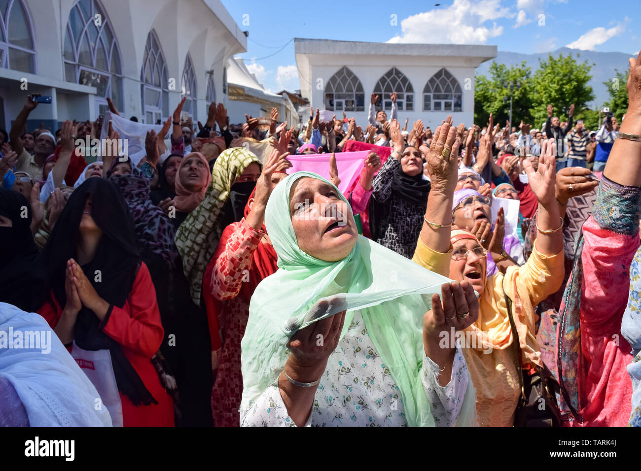 Shrine of hazrat ali hi-res stock photography and images - Alamy
