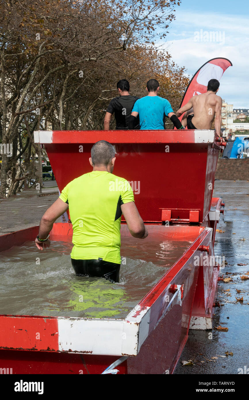 Extreme physical fitness hi-res stock photography and images - Alamy