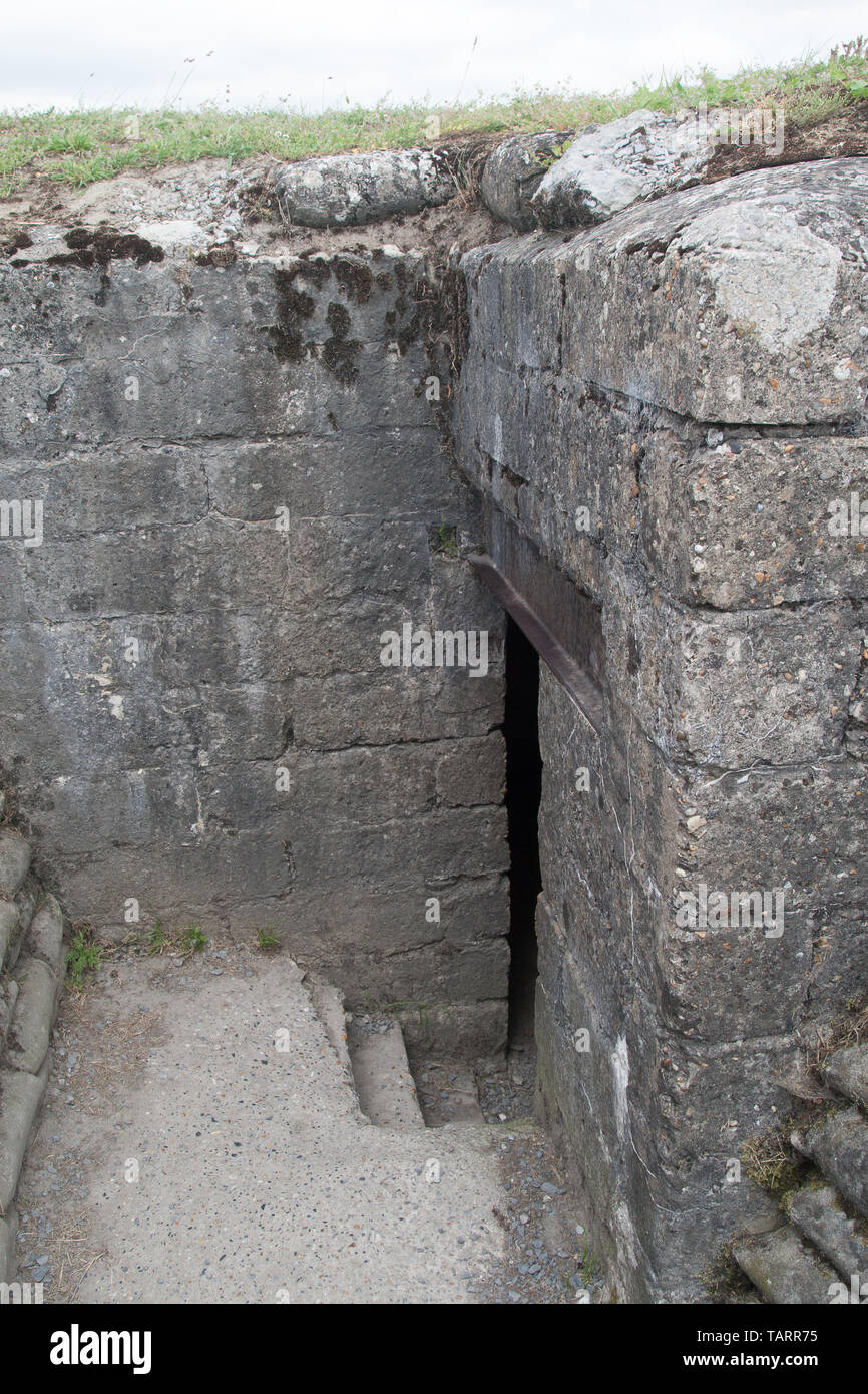 Ww1 trenches trench warfare over the top hi-res stock photography and ...