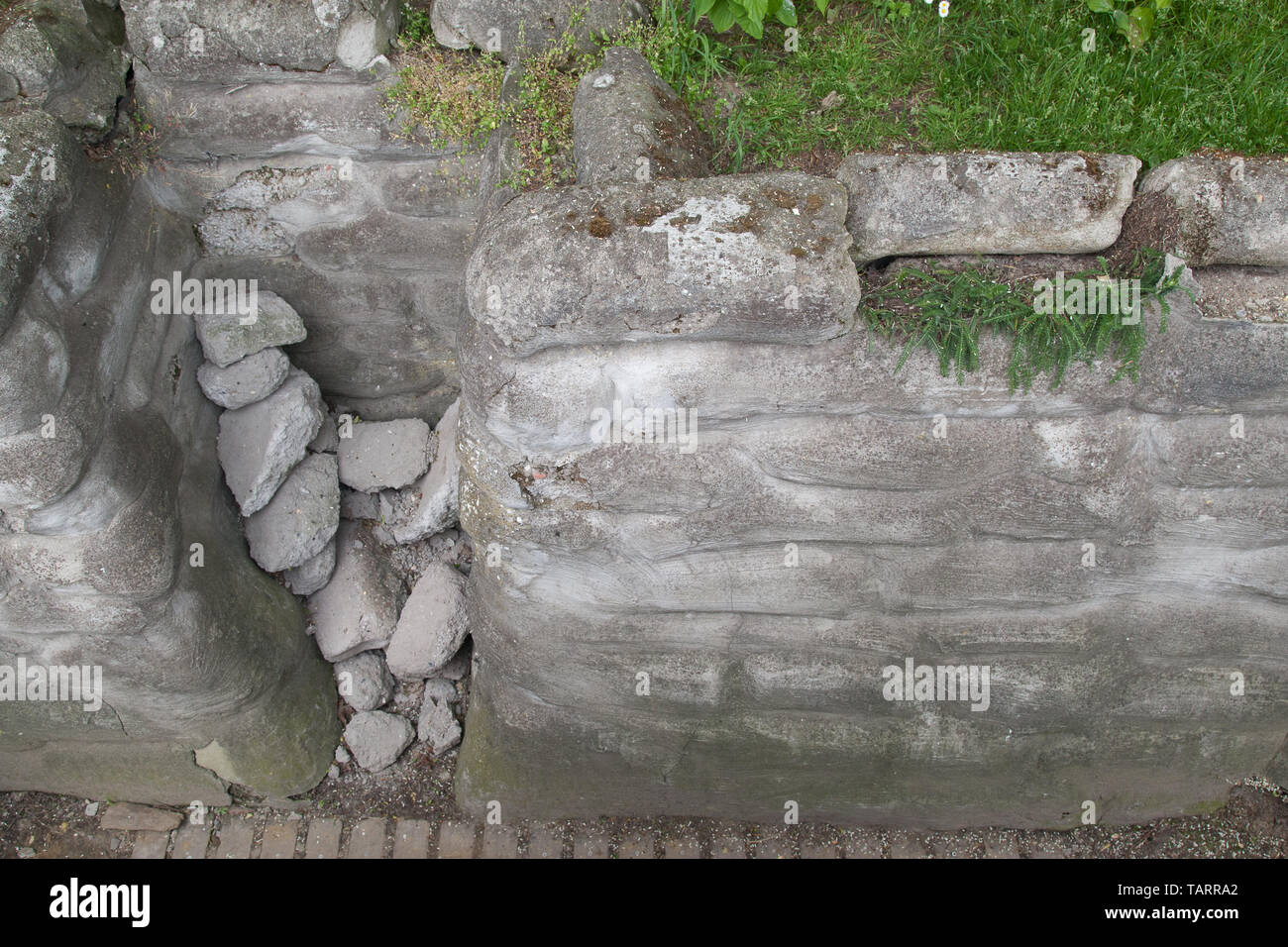 Yorkshire trench and dugout hi-res stock photography and images - Alamy