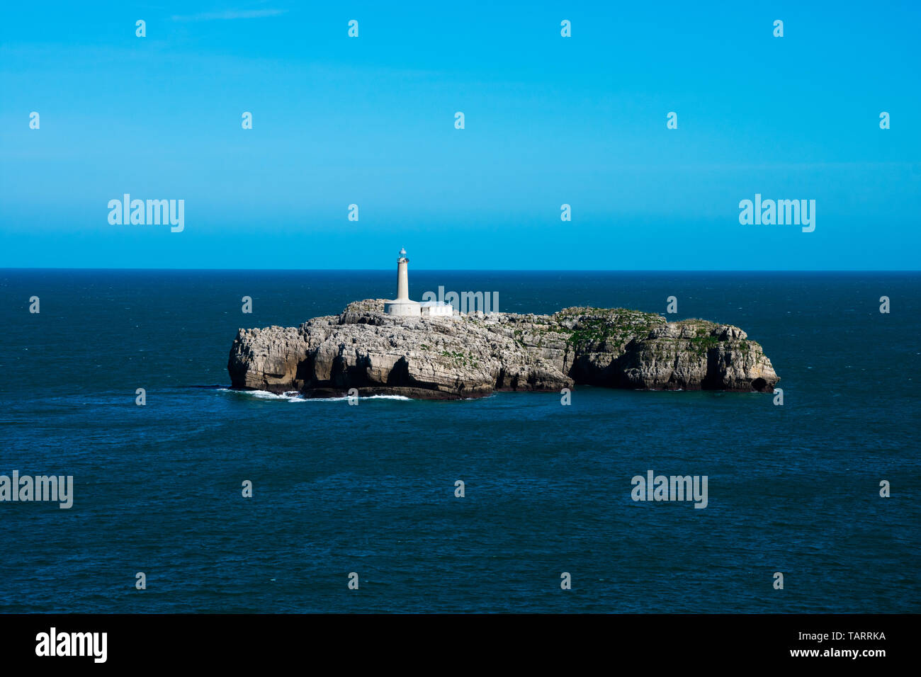 Isla y faro de mouro hi-res stock photography and images - Alamy