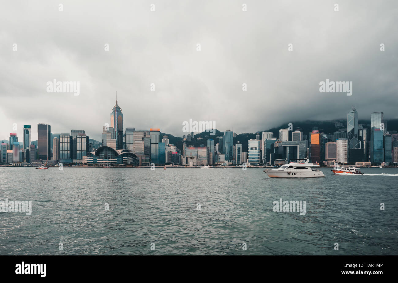 Victoria bay hongkong view hi-res stock photography and images - Alamy