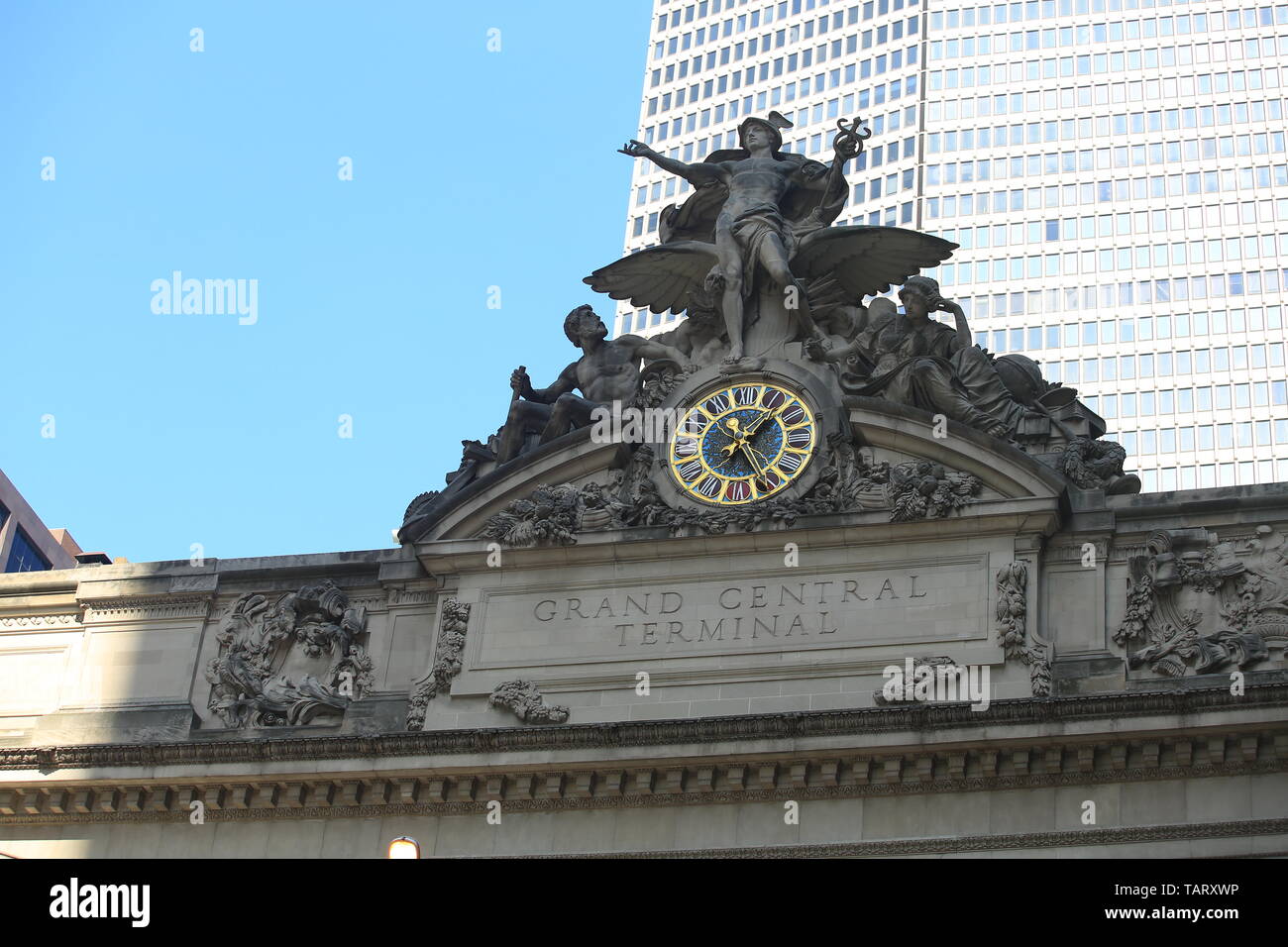 Grand Central Terminal Clock and busy passenger walk in New York Stock ...