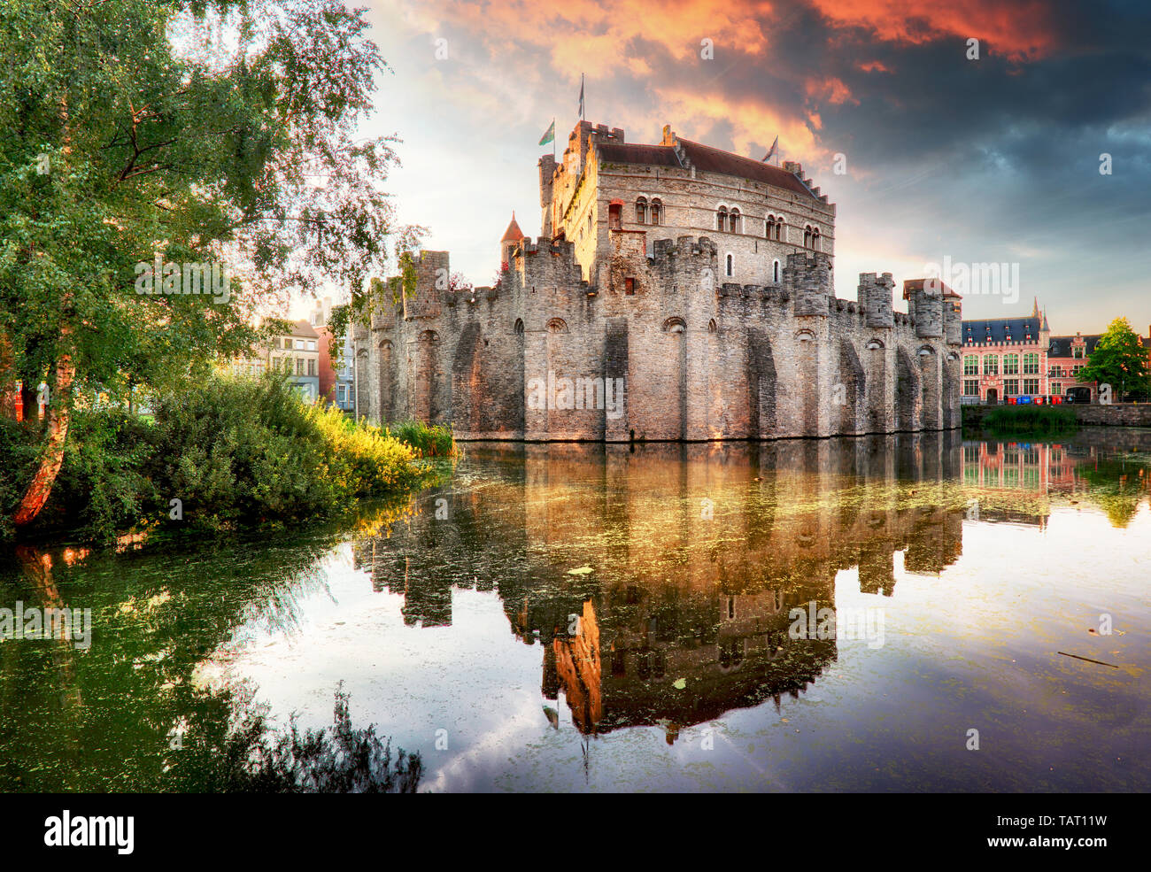 Medieval castle gravensteen hi-res stock photography and images - Alamy