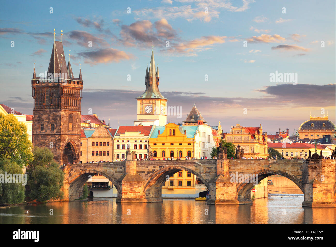Prague castle and bridge sunset hi-res stock photography and images - Alamy