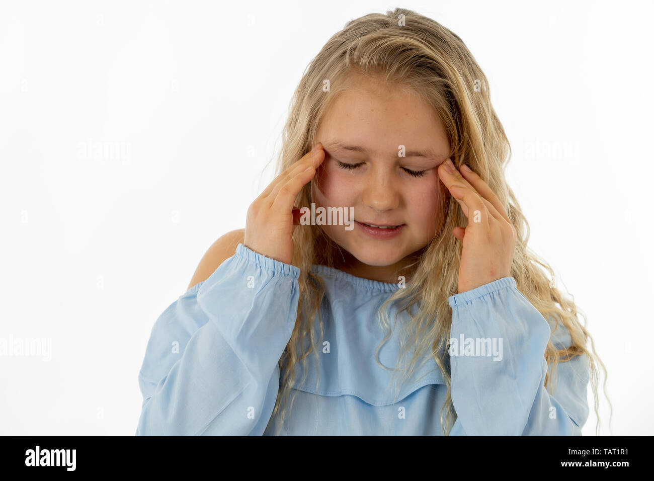 Child in pain hi-res stock photography and images - Alamy