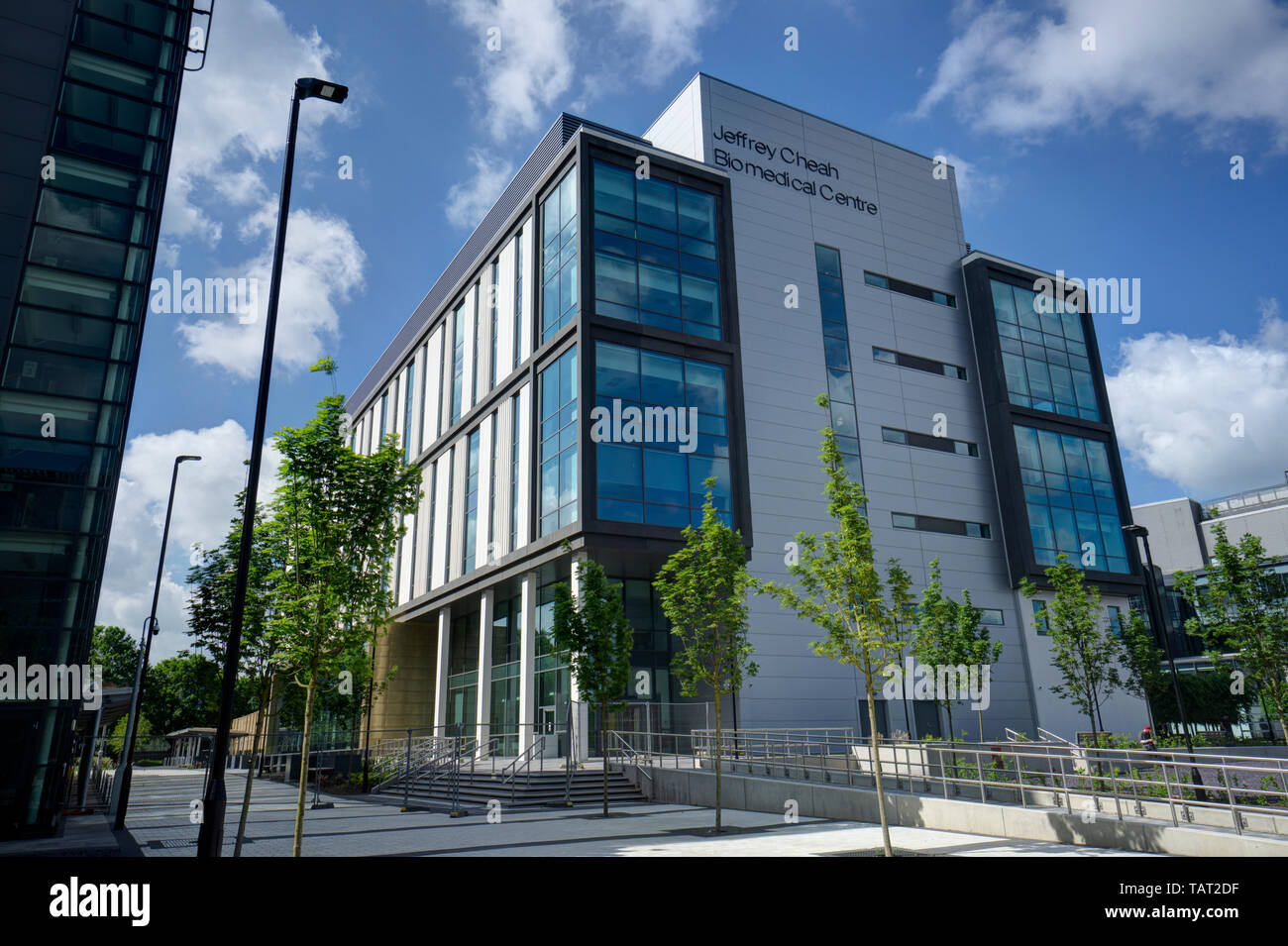 Jeffrey cheah biomedical centre cambridge hi-res stock photography and ...