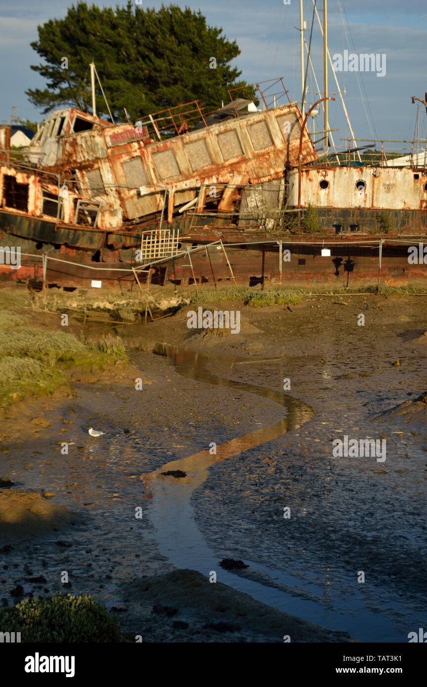 river medina Isle of Wight Stock Photo - Alamy