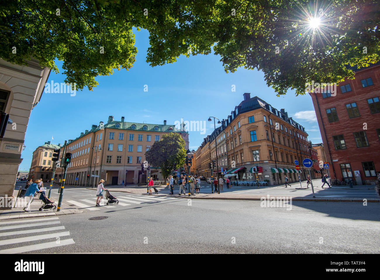 Street view, Riddarhustorget, Stockholm, Sweden Stock Photo - Alamy
