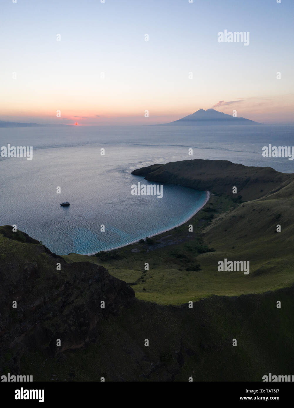 Seen from a bird's eye view, an idyllic, tropical island, Gili Banta ...