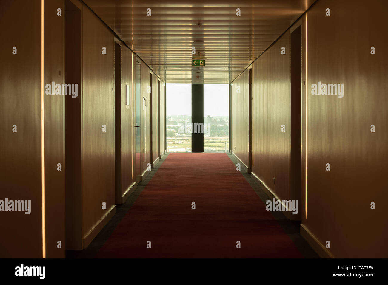 House hallway corridor doors hi-res stock photography and images - Alamy