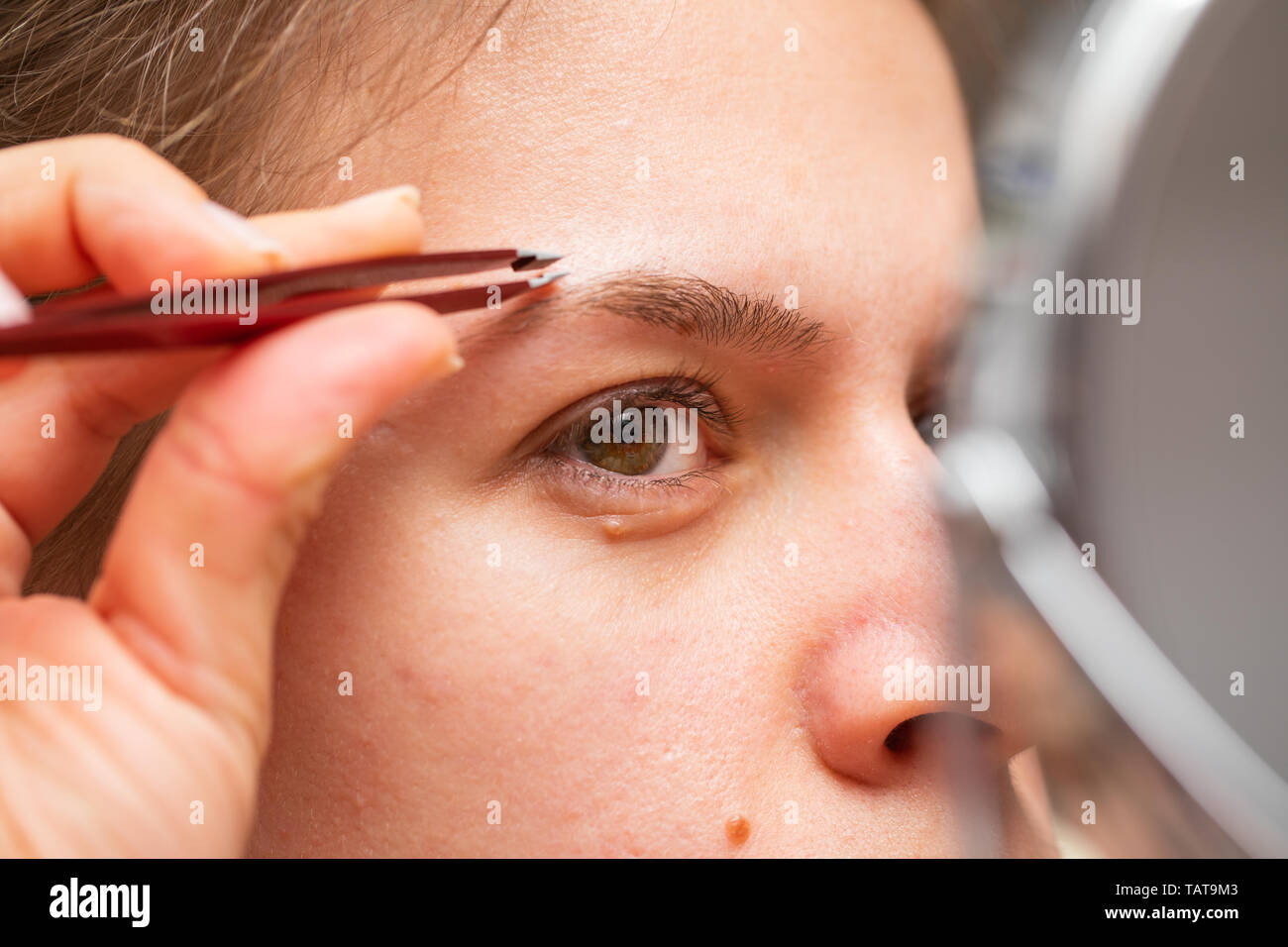 Makeup illustration drawing brow hi-res stock photography and images - Alamy