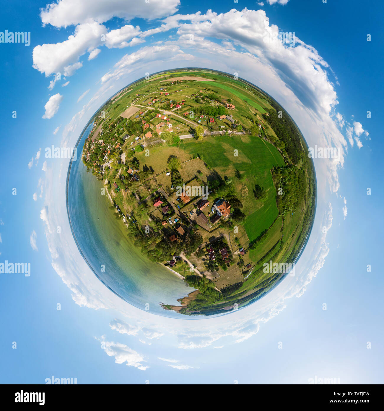 Little little hi-res stock photography and images - Alamy