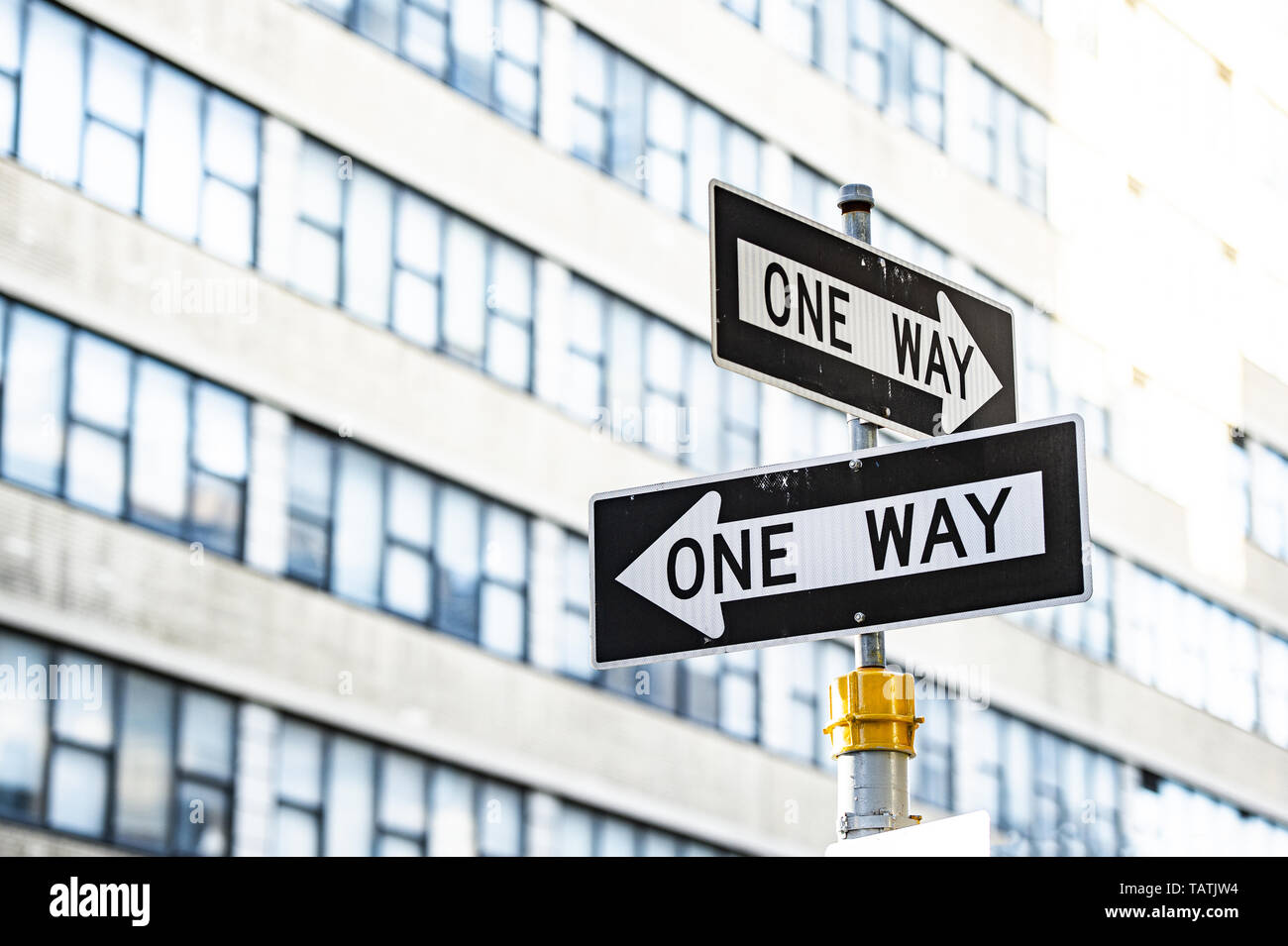 Road Sign One Way Traffic High Resolution Stock Photography and Images ...