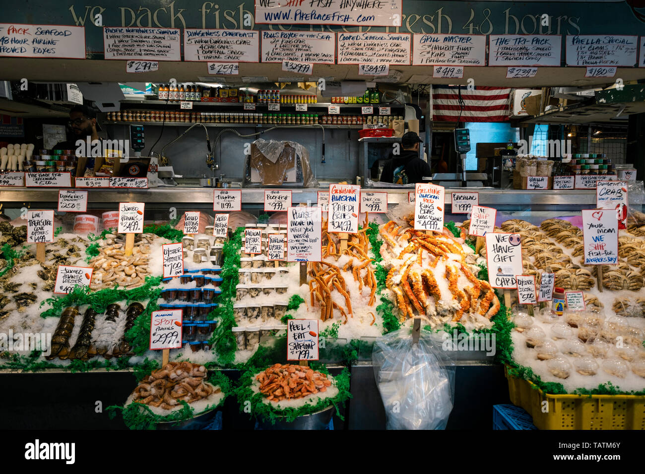 Marketplace fish hi-res stock photography and images - Alamy