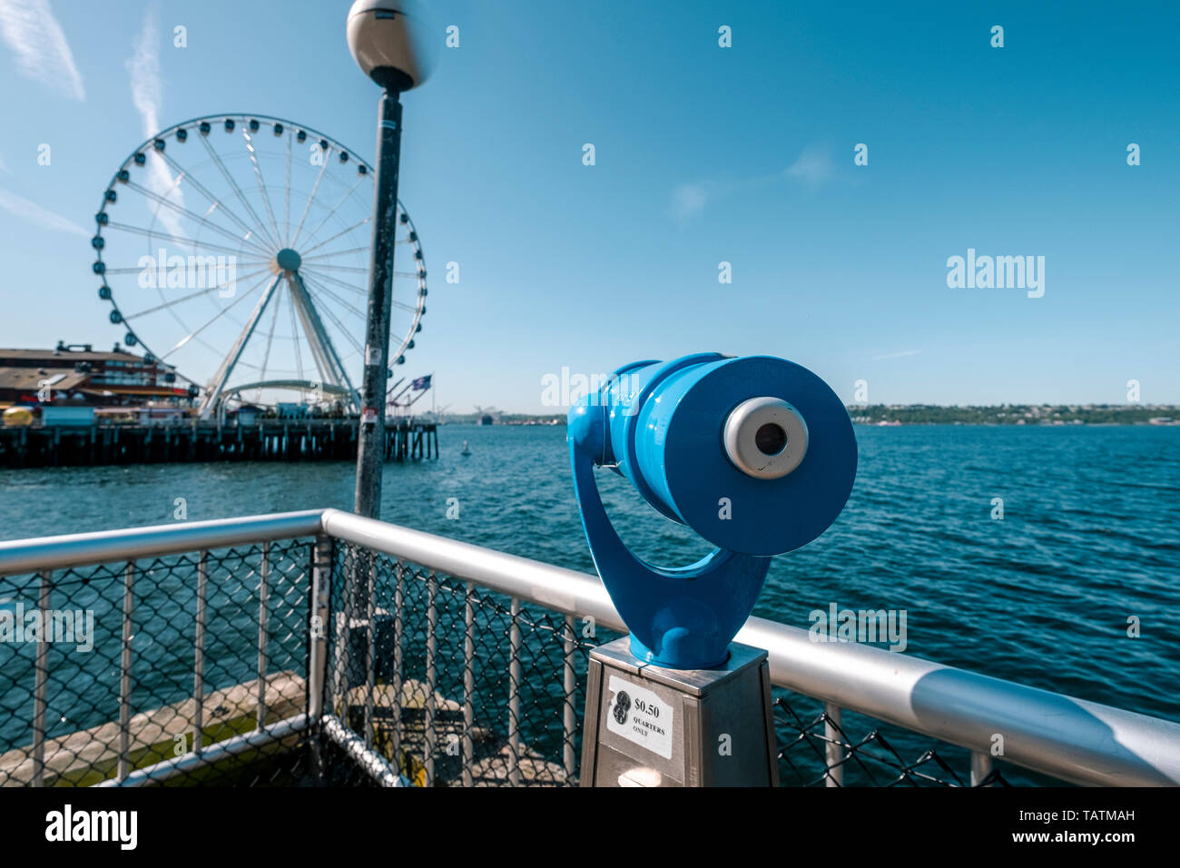 Waterfront Park and Seattle Great Wheel, Giant Ferris wheel offering ...