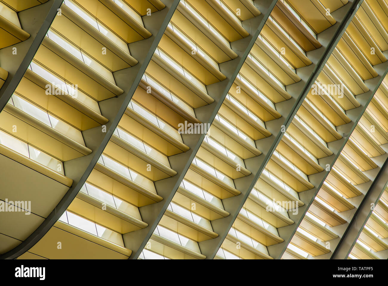 Urban architecture abstract wave facade hi-res stock photography and ...