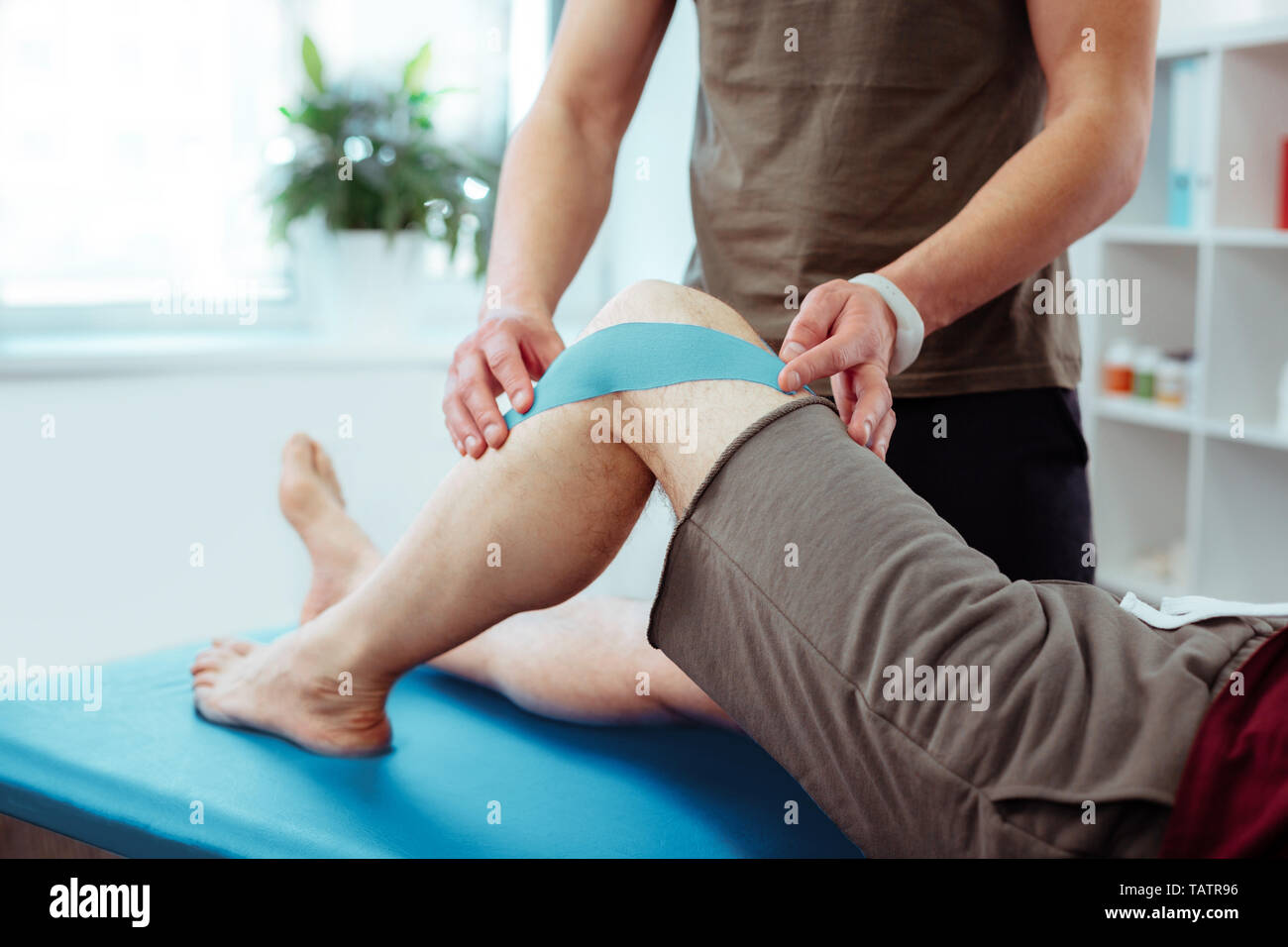 Damaged leg hi-res stock photography and images - Alamy