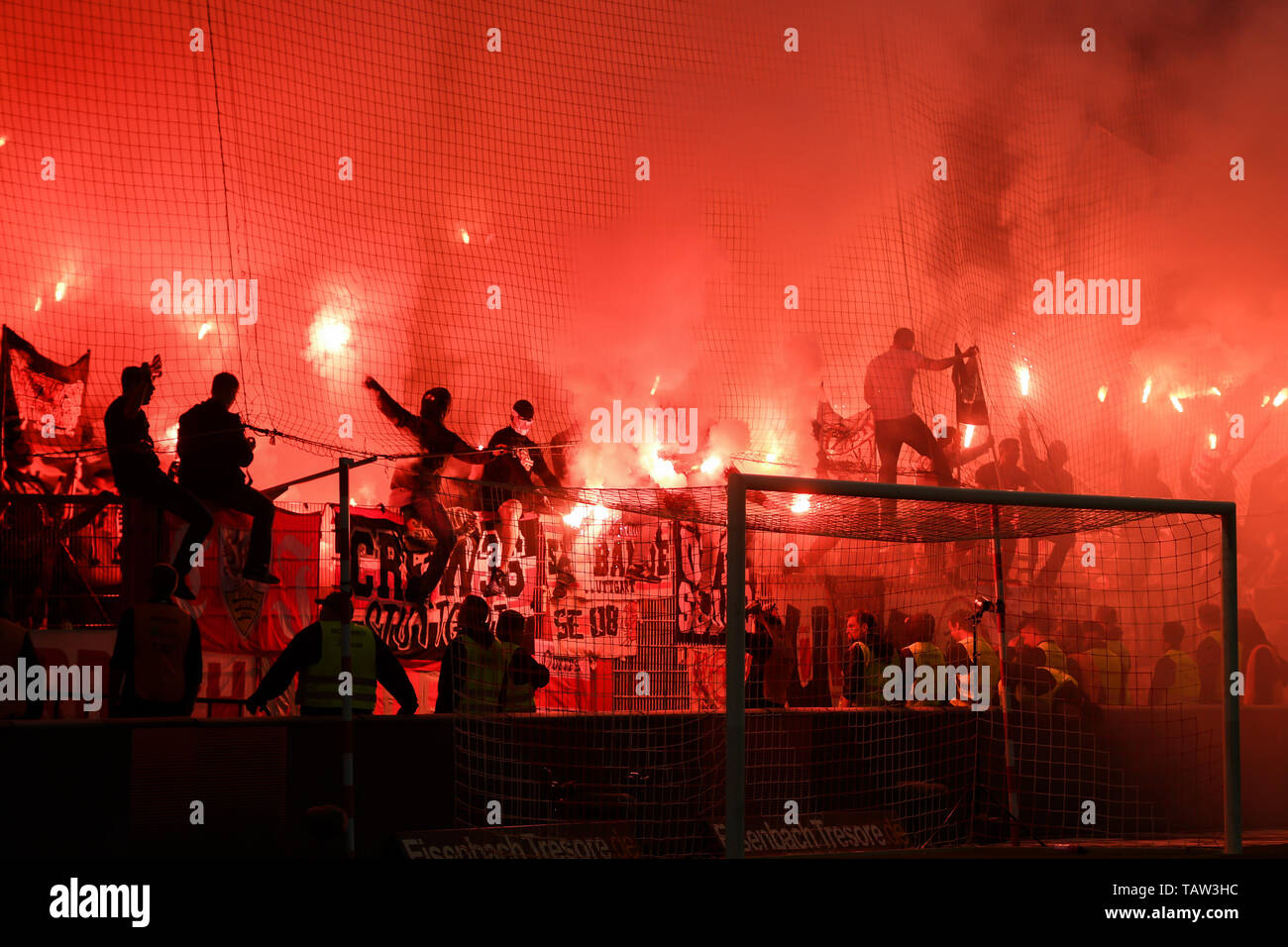 Berlin, Deutschland. 27th May, 2019. Stuttgart fans, Bengalos, Bengalo ...