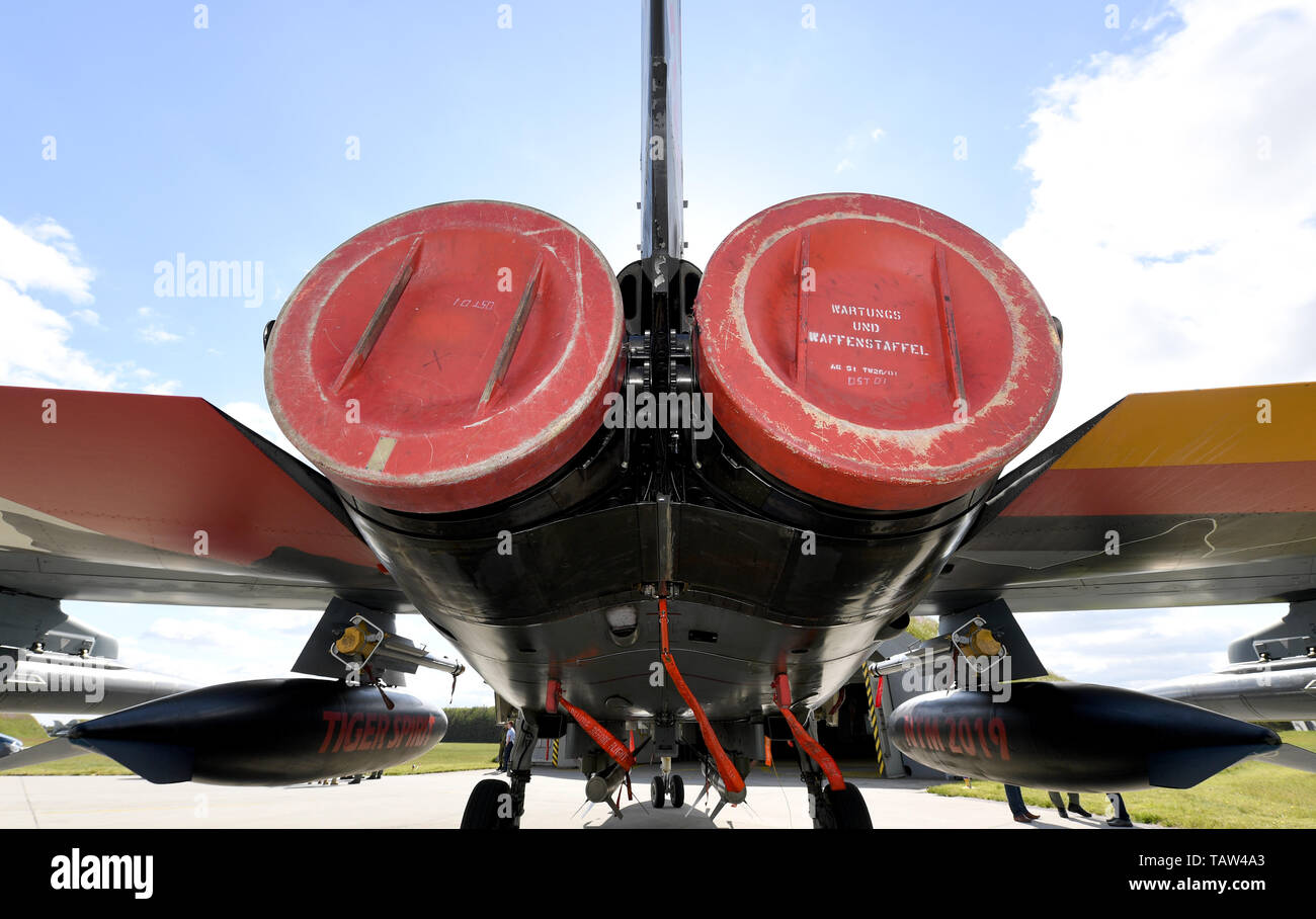 Jagel, Germany. 28th May, 2019. A tornado of the tactical air force ...