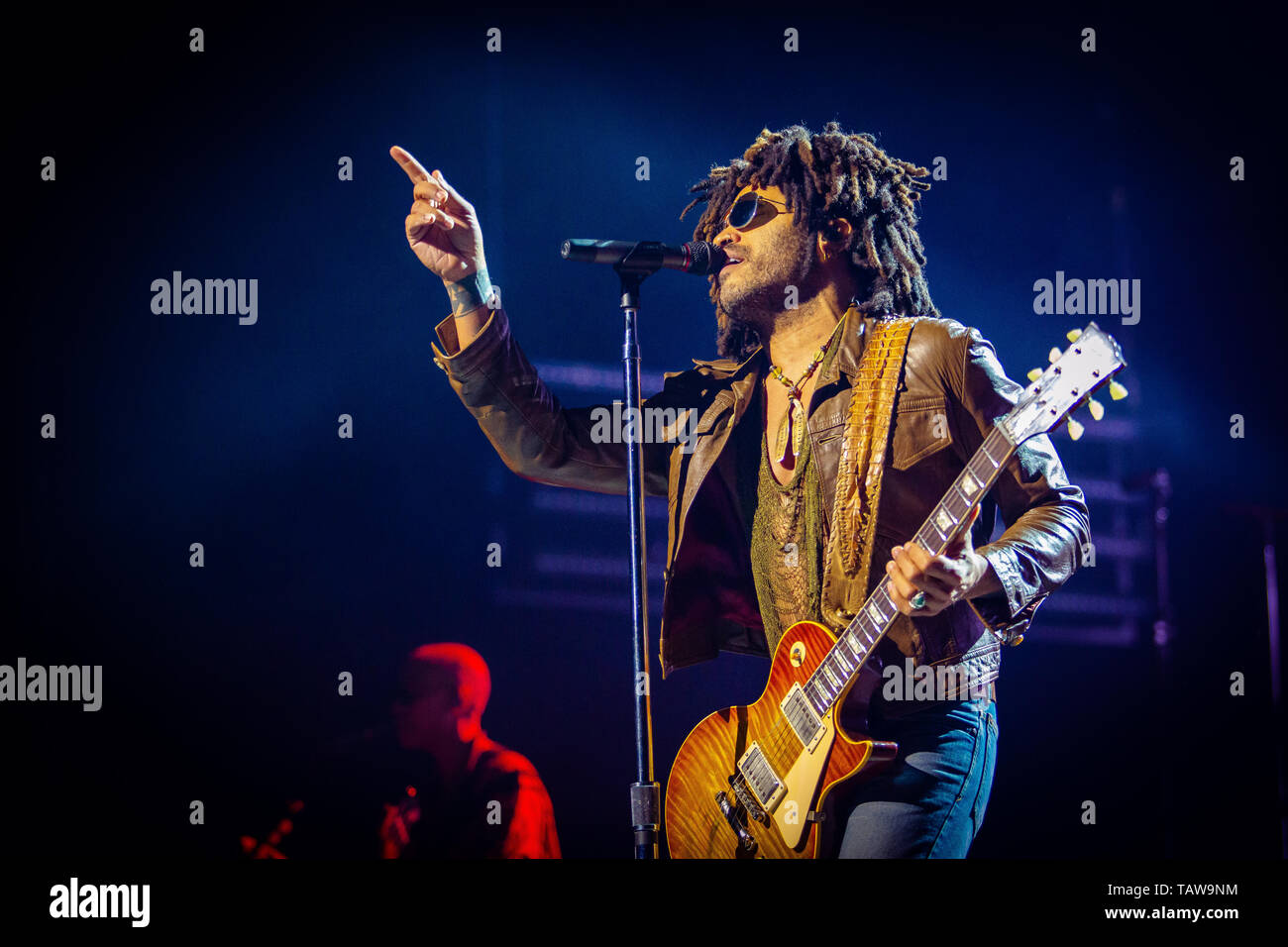 Leonard kravitz hi-res stock photography and images - Alamy