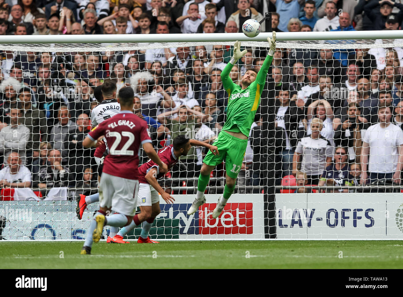Aston villa goalkeeper hi-res stock photography and images - Alamy
