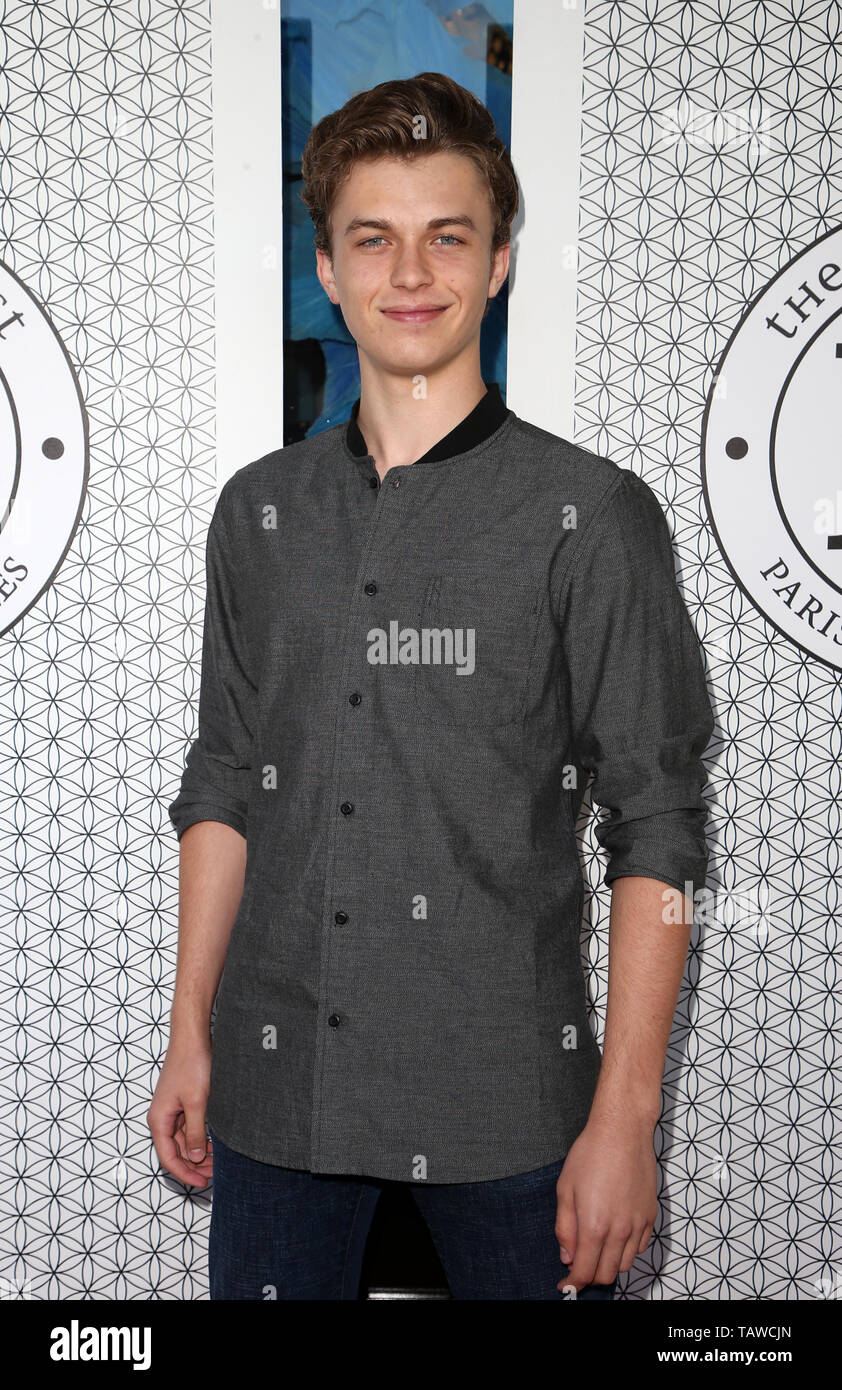 Jacob hopkins red carpet hi-res stock photography and images - Alamy