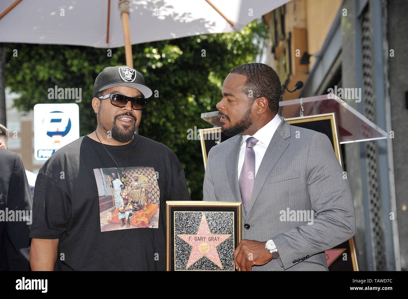 Los Angeles, CA, USA. 28th May, 2019. Ice Cube, F. Gary Gray at the induction ceremony for Star ...