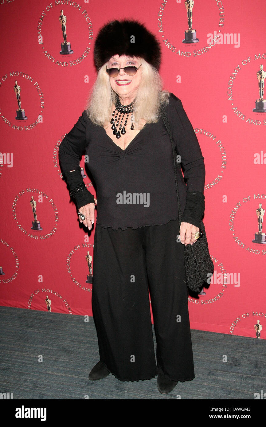 Sylvia miles hi-res stock photography and images - Alamy