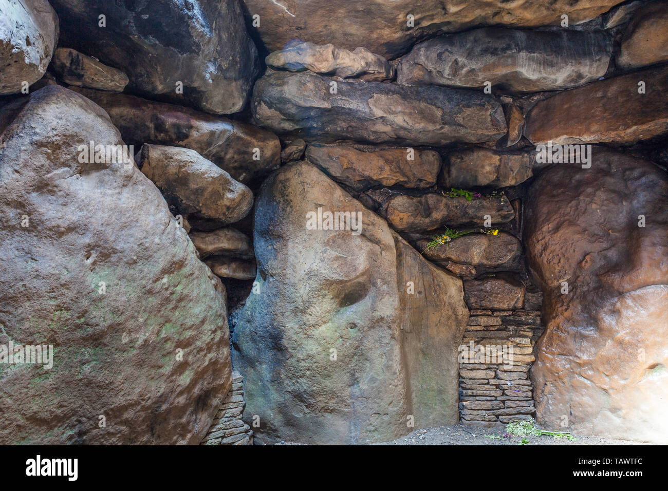 West Kennet Long Barrow is a Neolithic tomb or barrow, situated on a ...