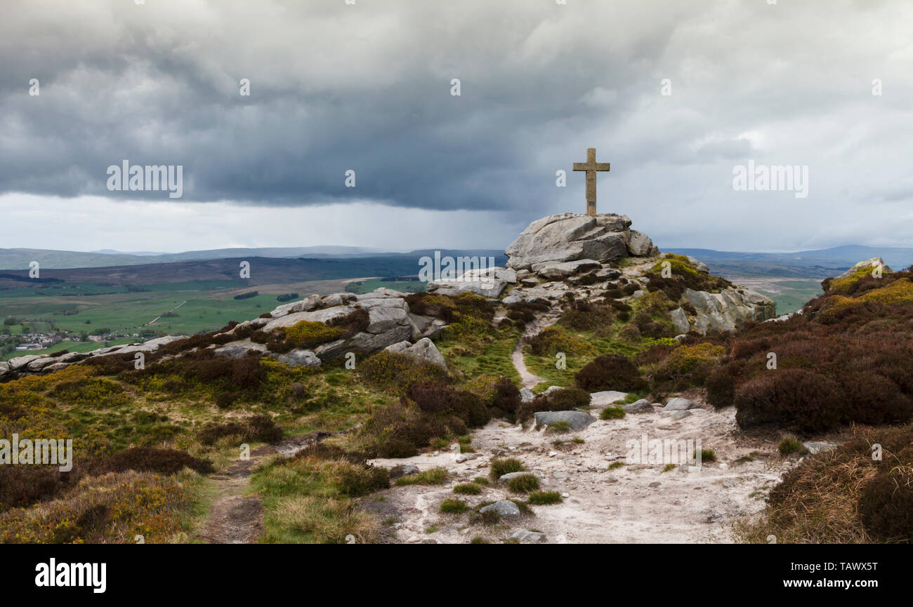 Rylstone Cross, in the Craven district of North Yorkshire, UK Stock ...