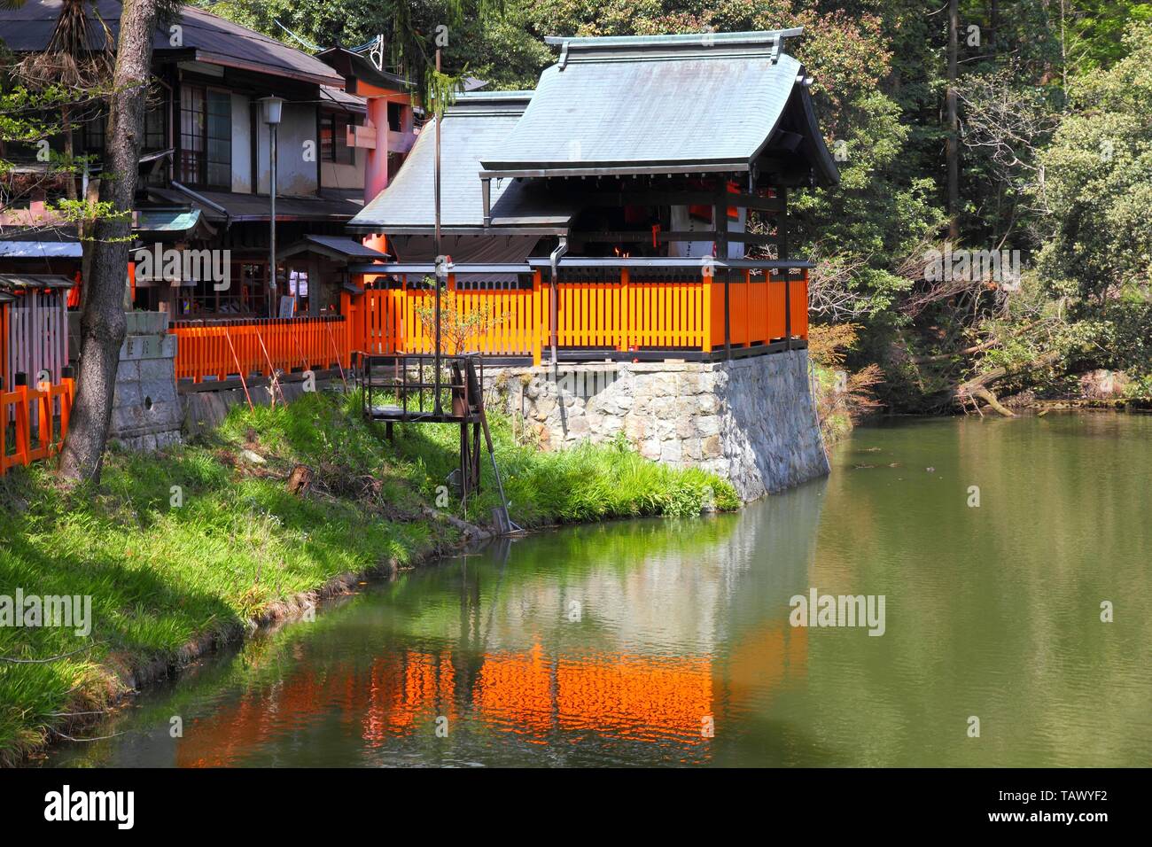 Fushimi Inari Taisha shrine in Kyoto prefecture of Japan. Famous shinto ...