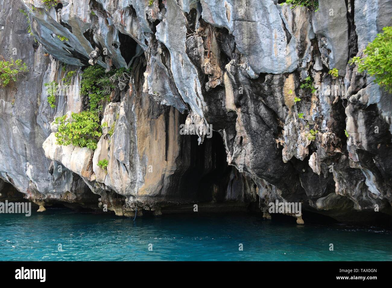 Philippines Cathedral Cave - sea cave near Palawan island Stock Photo ...