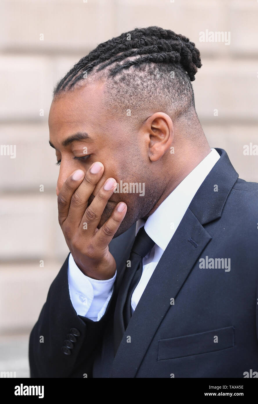Former jls singer oritse williams hi-res stock photography and images ...